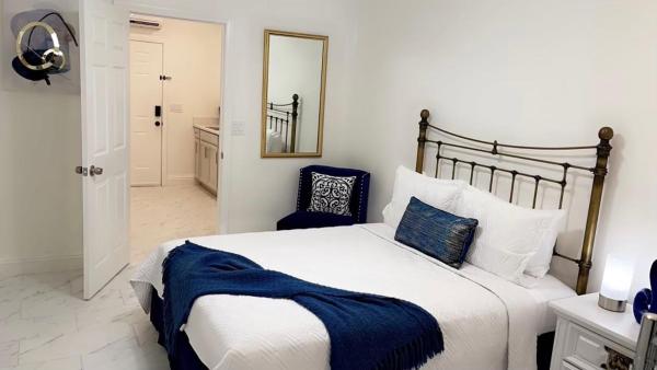 Guest House , 5 Min Away From Las Airport. - Las Vegas Strip, NV