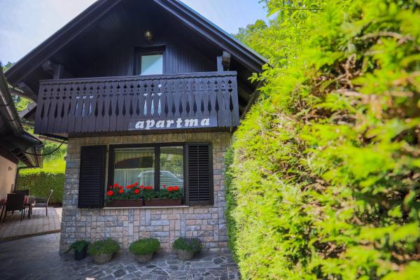 Počitniška Hiša ŽVan - Bled