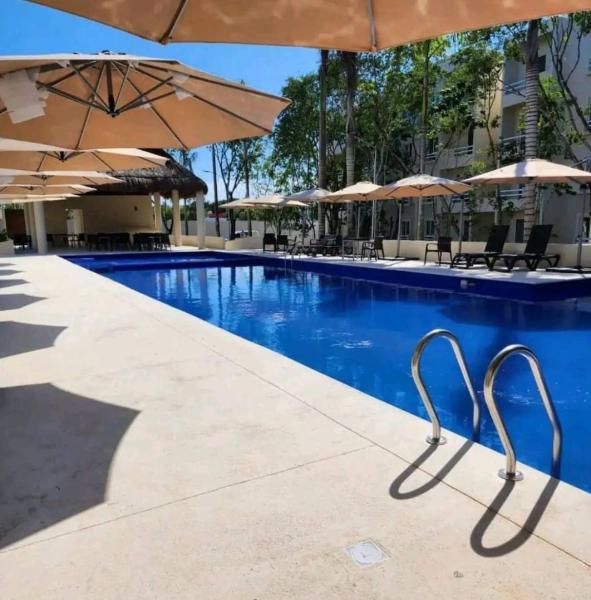 Moderno Departamento Vacacional En Playa - Playa del Carmen