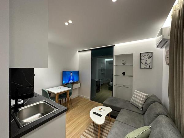 Orchide Apartaments Mine Peza - Tirana