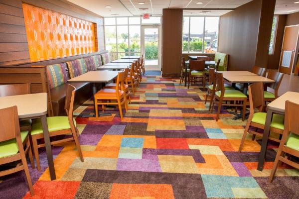 Fairfield Inn By Marriott Lumberton - Pembroke, NC