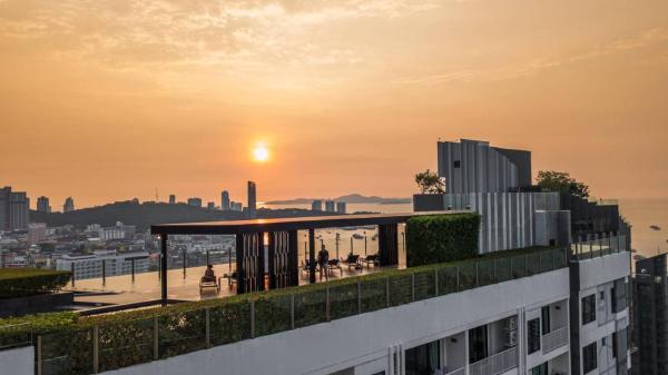 The Base Pattaya By Nami - パッタヤー