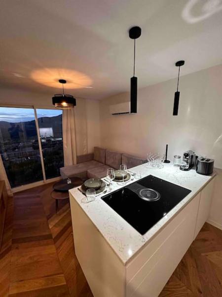 Appartement Rénové Entre Terre Et Mer Avec Piscine - Forêt de Bonifatu