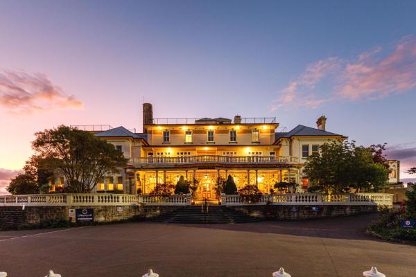Carrington Hotel - Katoomba
