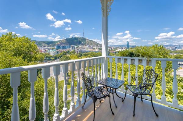 Hotel Passport Tbilisi - Tbiliszi