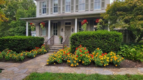 Pinetown Bridge Bnb Llc - Lancaster, PA