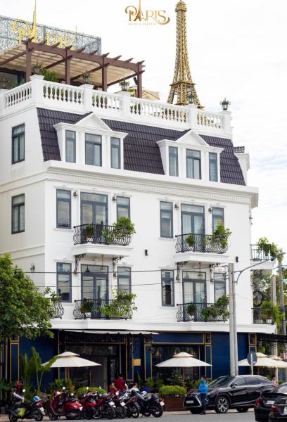 Paris Hotel & Cafe - Vĩnh Long