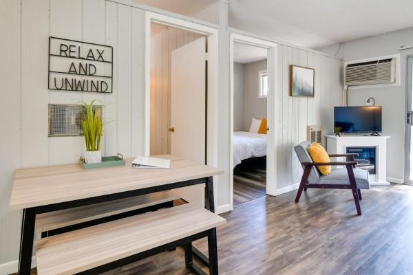 Kimberling City Oasis Boat Slip, Kayaks And More! - Kimberling City, MO