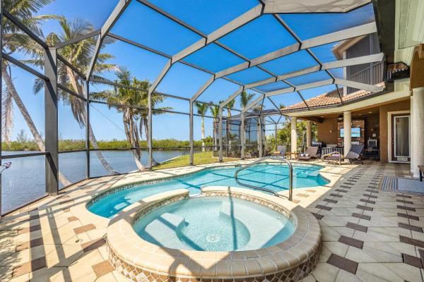 Heated Pool And Spa, Sleeps 16! - Villa Mangrove - Burnt Store Marina