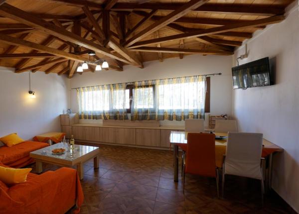 Patitiri Central Appartment Evaero - Alonnisos