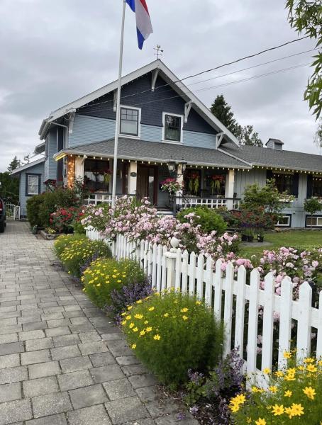 The Hazelhouse - Chilliwack