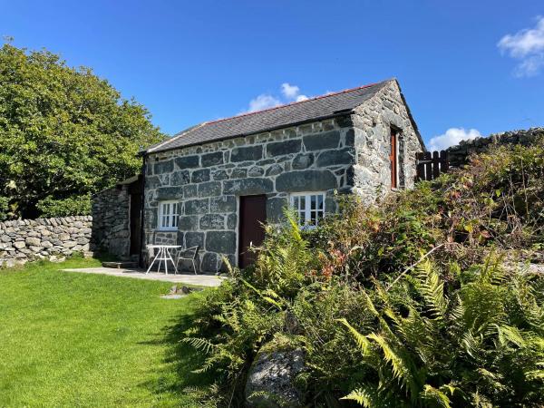 Gelli Bach At Gelli Las - Harlech