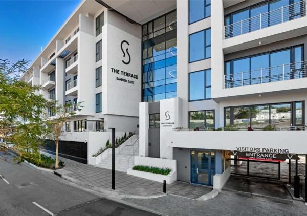 2 Bedroom Luxury Apartment In Sandton - Sandton