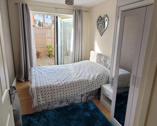 Cozy Central One Bedroom Flat - Reading