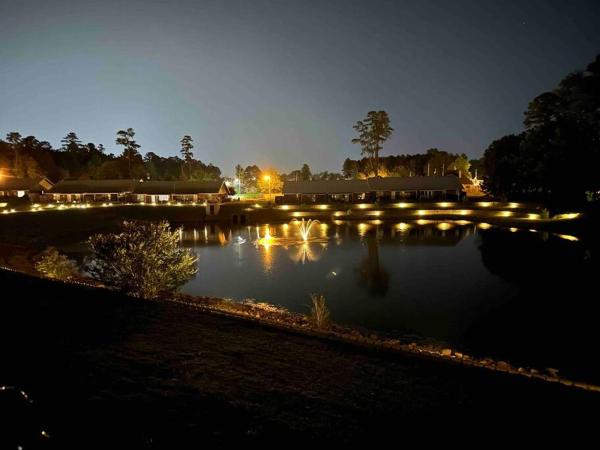 Retreat At Premier Parks - Longview, TX