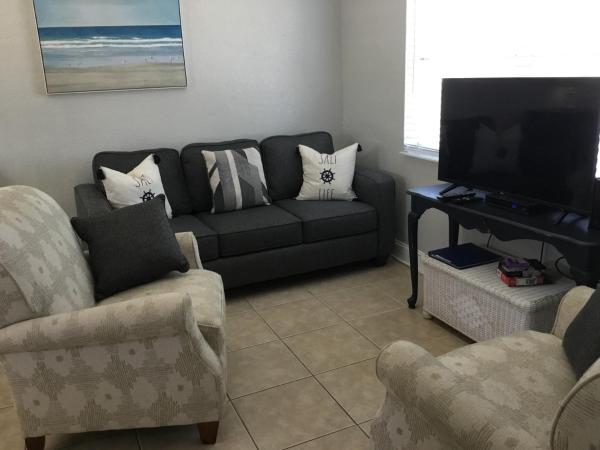 Madeira Bonita Apartment #6 - Madeira Beach, FL