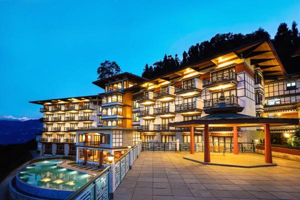 Denzong Regency- Luxury Mountain Retreat Spa & Casino - Gangtok
