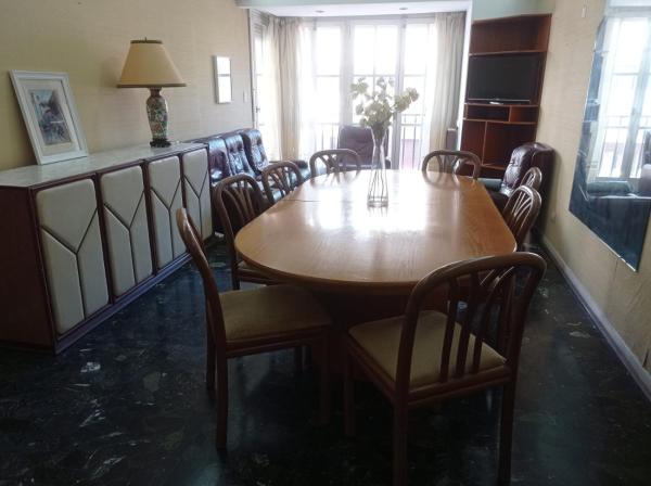 Muy Amplio Departamento En El Centro A Cuadras Del Mar Y Casino - Mar del Plata