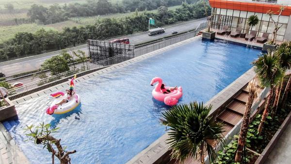 Stay G Royal Sentul Park By Grandhika - インドネシア
