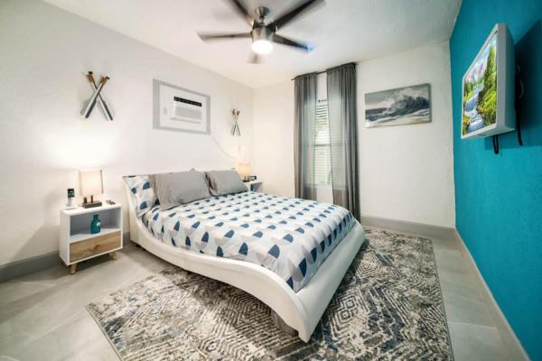Las Olas Newly Renovated Coastal 1br Near Beach - Sunrise, FL