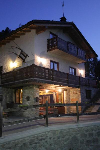 Chambres D'hotes Les Fleurs - Aosta