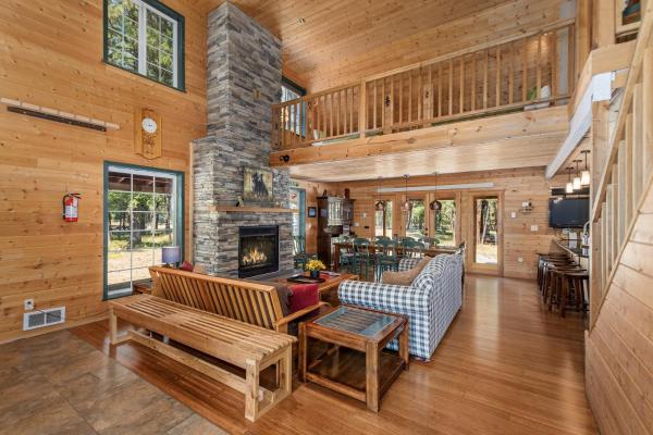 Pine Acres By Nw Comfy Cabins - Lake Chelan, WA