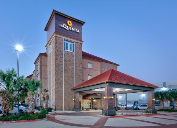 La Quinta Inn & Suites By Wyndham South Dallas - Hutchins - Dallas, TX