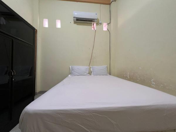 Hotel O Ziza Kost82 Syariah - Enrekang