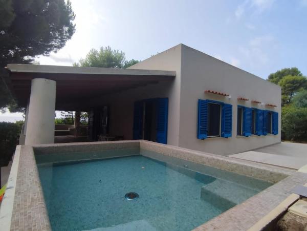 Ustica Mari E Carlo Contrada Ogliastrello - Ustica