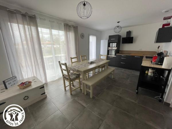 Maison Pmr Avec Jardin, 8 Km De St-gilles-croix-de-vie, 3 Chambres, Wifi Et Vélos - Fr-1-426-540 - Saint-Christophe-du-Ligneron