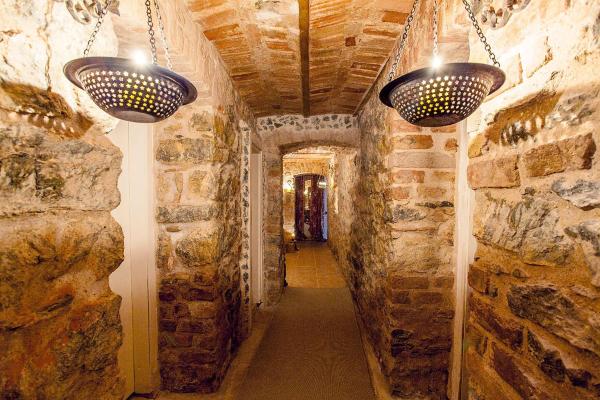 Kaboom Showroom & Guesthouse - Karaköy