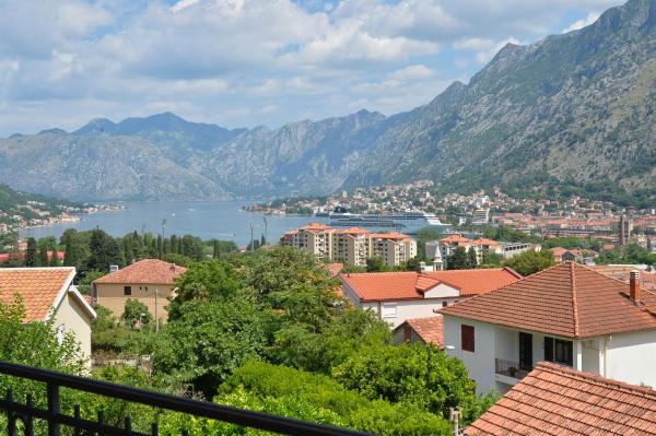 Fjordfront Aerie - Kotor