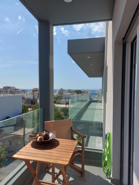 Athinais Karystos - Marmari