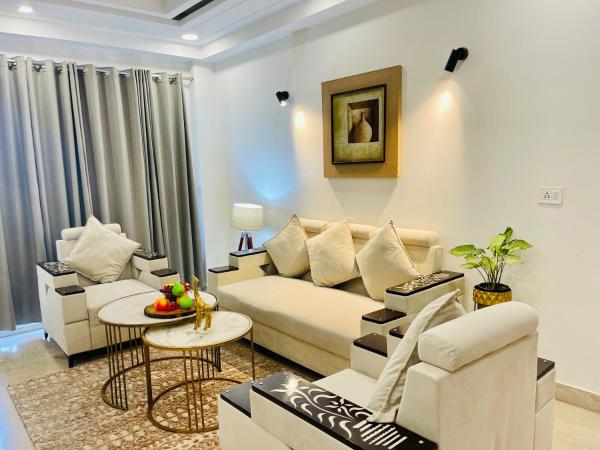 Bedchambers Serviced Apartments, Ardee City - Gurugram