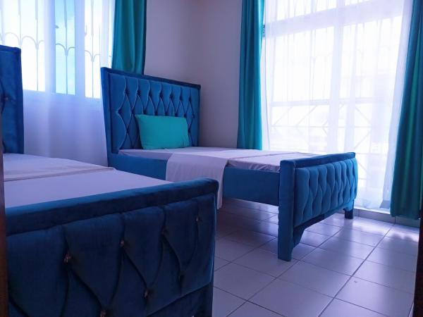 Bliss Holiday Home With Swimming Pool - Kenya
