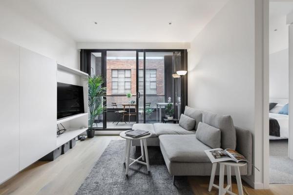 Inner-city Chic Near Markets And Flagstaff Station - St Albans