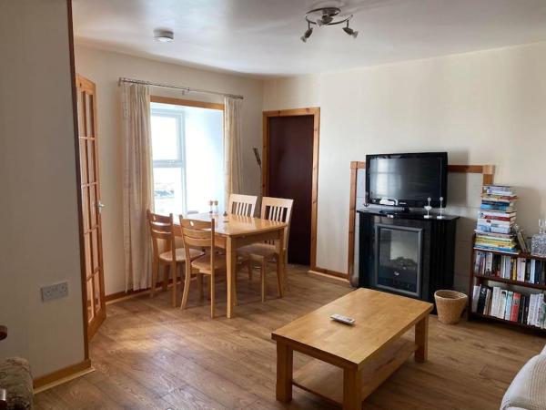 2 Bedroom House Overlooking Pierowall Bay, Westray - Escocia