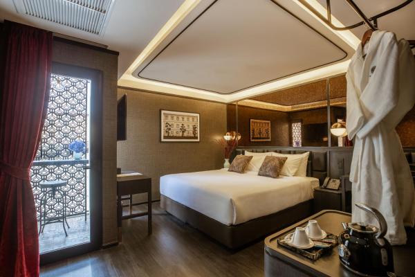 The Gravitique Hotel Khaosan - Bangkok