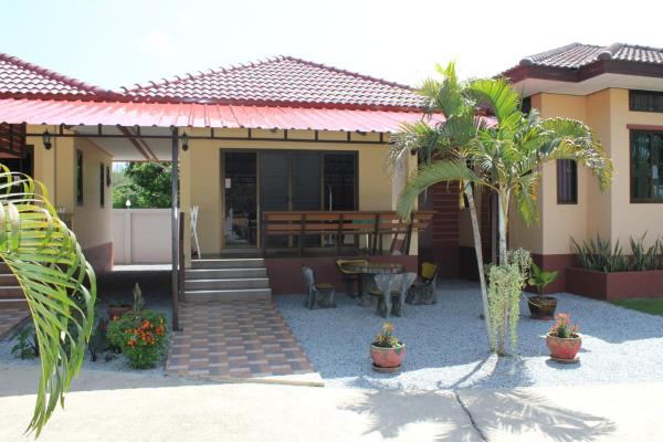 Naluemon Village Fh 2 - Rayong