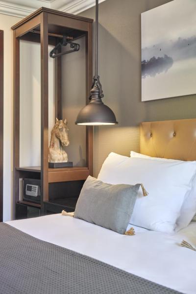 Hotel Cortes Rambla - Sant Boi de Llobregat