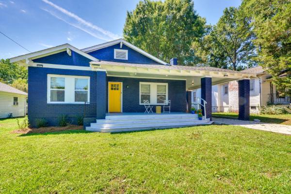 High Point Vacation Rental With Private Deck And Yard! - High Point, NC