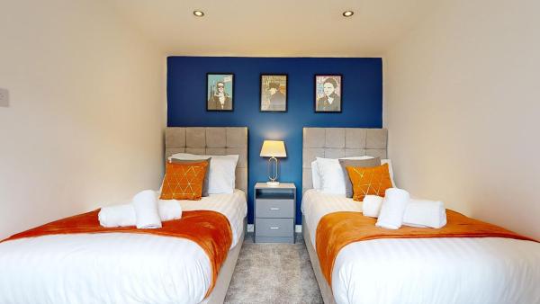 Charming 3 Bed Bungalow Parking & Wifi Business And Leisure By Jesswood Properties - Hinckley