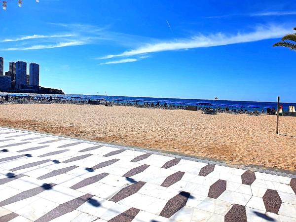 First Line Beach Beautiful Two Bedrooms - Benidorm