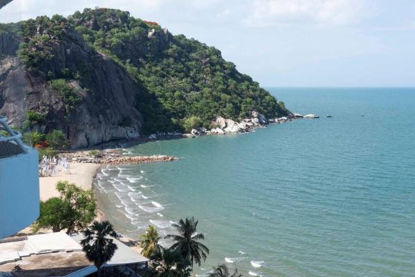 Getaway To Artist's Room Seaview - Pran Buri