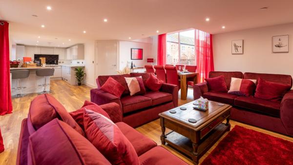 Caer Fedwen Barns Cariad Spacious Self Catering 3 Bed Group Getaway Luxury Cottage With Private Hot Tub - Ruthin