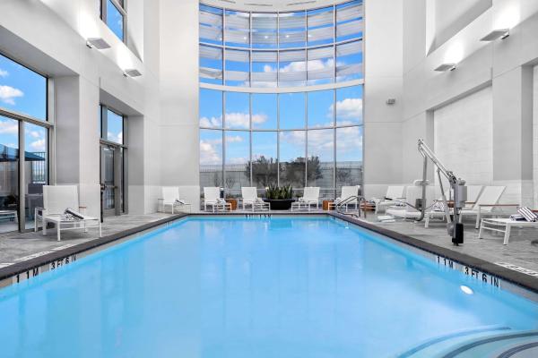 2 Connecting Suites At A Hotel - Stafford, TX