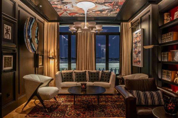 Hotel Montera Madrid, Curio Collection By Hilton - Getafe