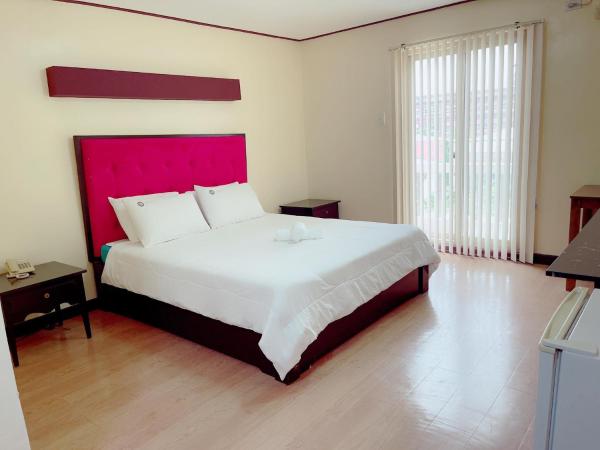 Jun And Helen Hotel And Restaurant - Porac