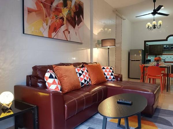 Naka Tangerine Holiday Home By Bcare - Phuket
