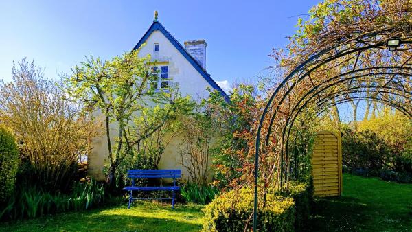 Charmant Logement Dans Un éCrin De Verdure - Asnelles